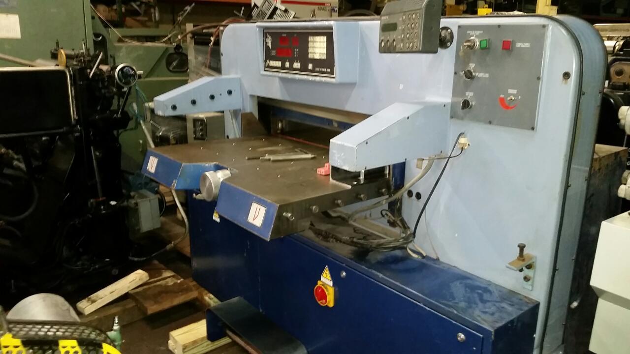 Lot #20: Mandelli 36 HY Paper Cutter, Air Bed, Safety Beam - WireBids